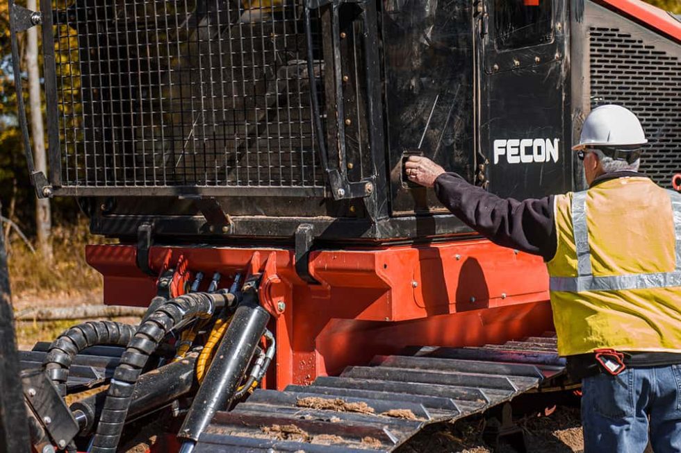 FTX300 Mulching Tractor - Fecon