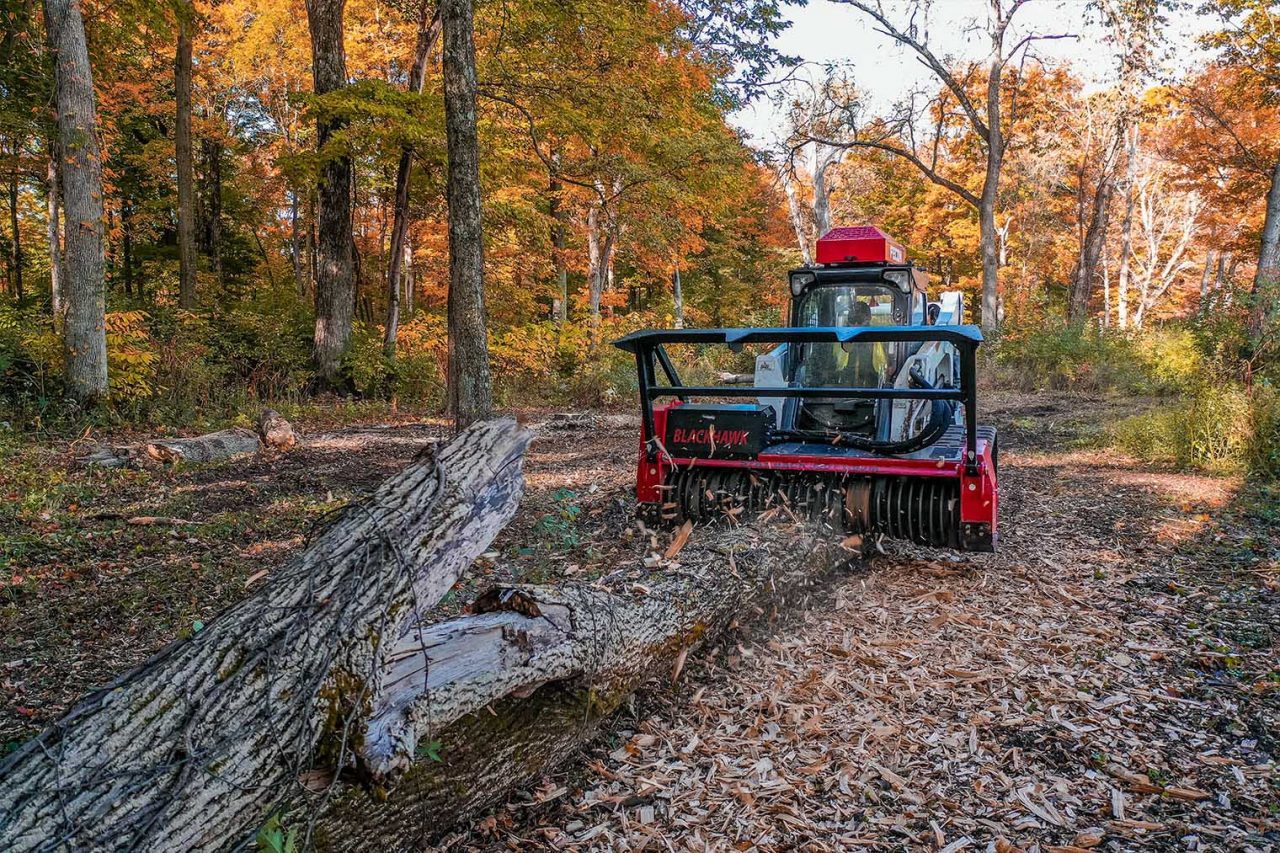 Bull Hog® Blackhawk Attachment 150-195 HP - Fecon